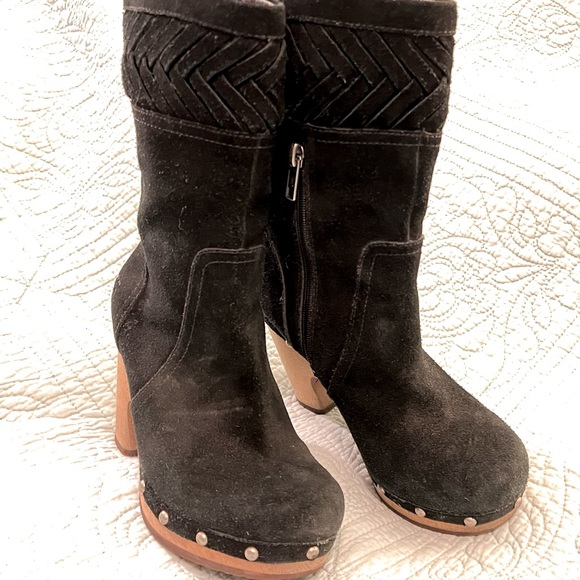 UGG | Shoes | Ugg Annalise Braided Suede Ankle Bootie Stacked Platform ...